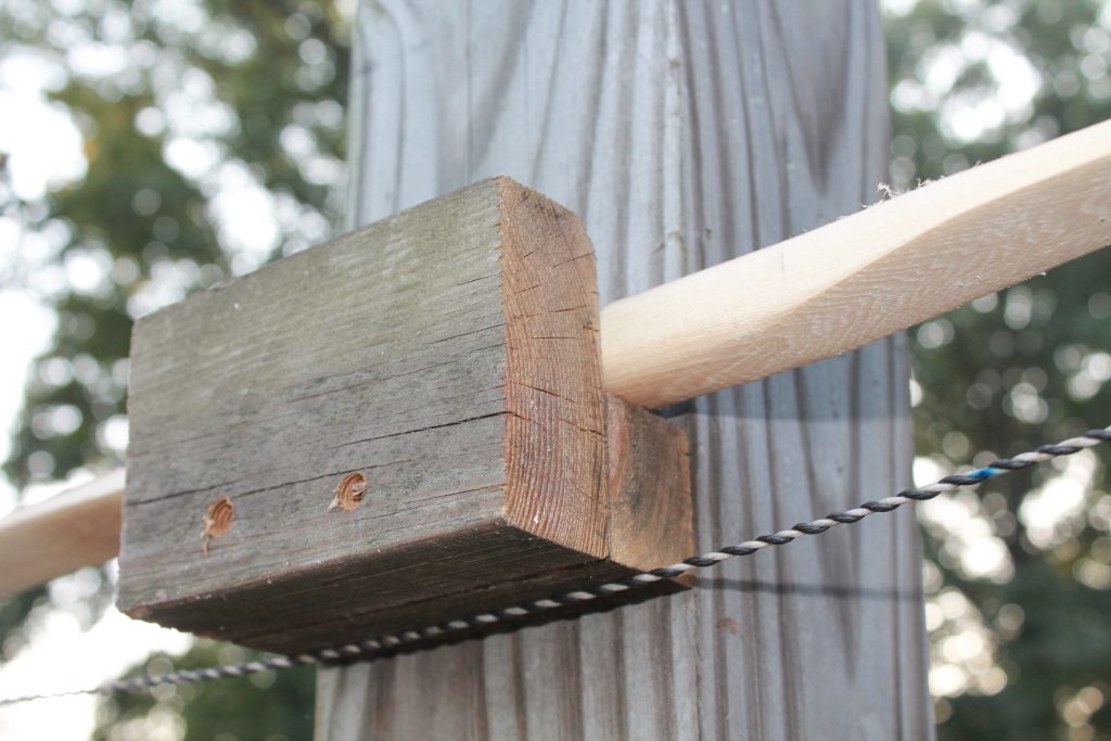 How to Build a Self Bow - Countryside